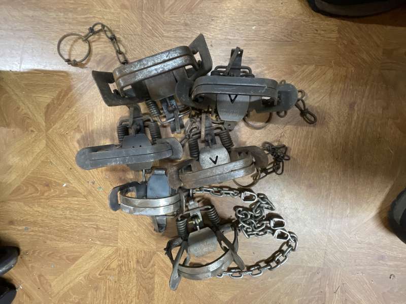 FOR SALE BRIDGER AND VICTORl TRAPS lower price - Trapperman Forums